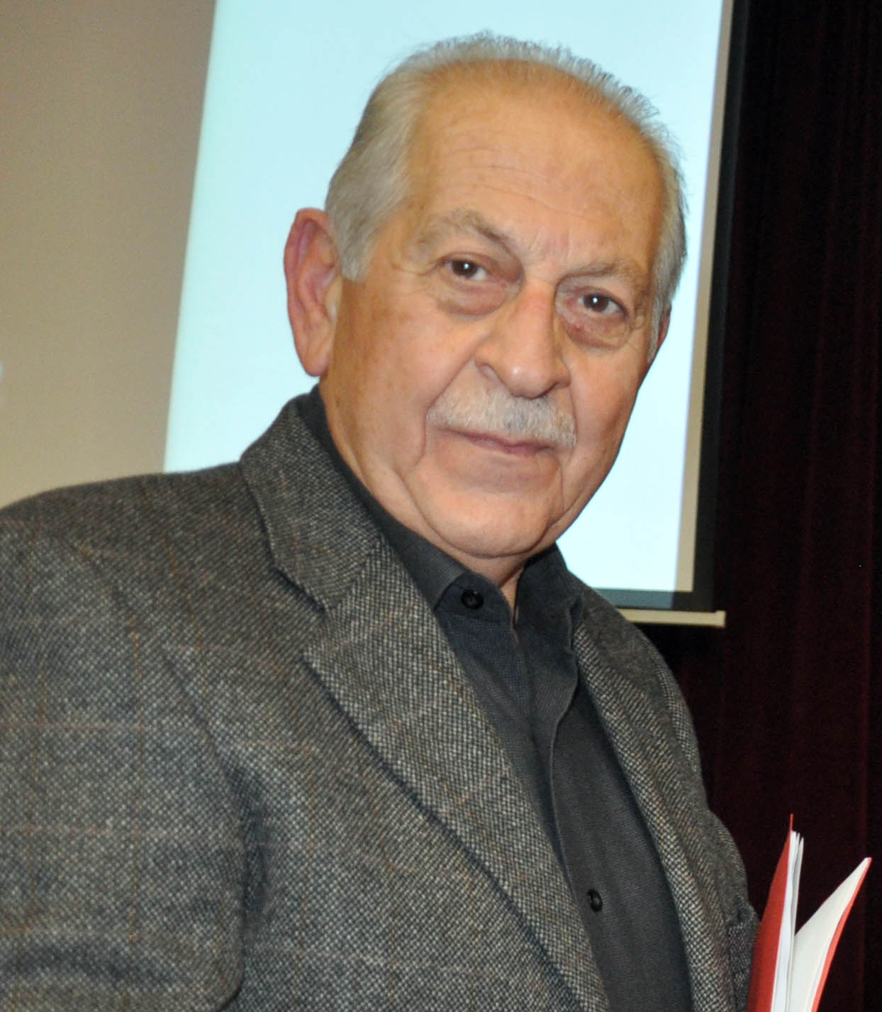 Κωνσταντίνος Κασίνης – ΔΗΜΟΤΙΚΟ ΛΑΙΚΟ ΠΑΝΕΠΙΣΤΗΜΙΟ